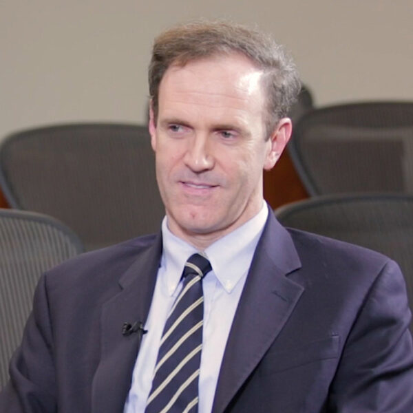 «El sector financiero es un medio y no un fin en sí mismo», entrevista ...